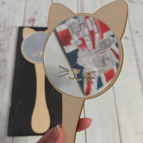 Drewniane lusterko kotek z rączką > Edu Pszczółka